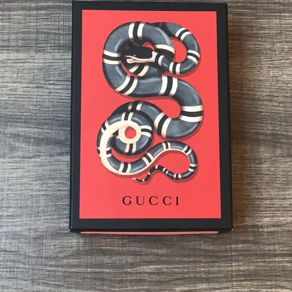 Gucci | Party Supplies | Gucci Red And Black Snake Design Empty Box ...